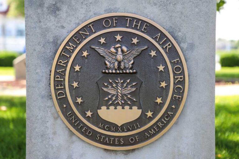 Federal Probe at Area 51 After Crash | The Conservative View