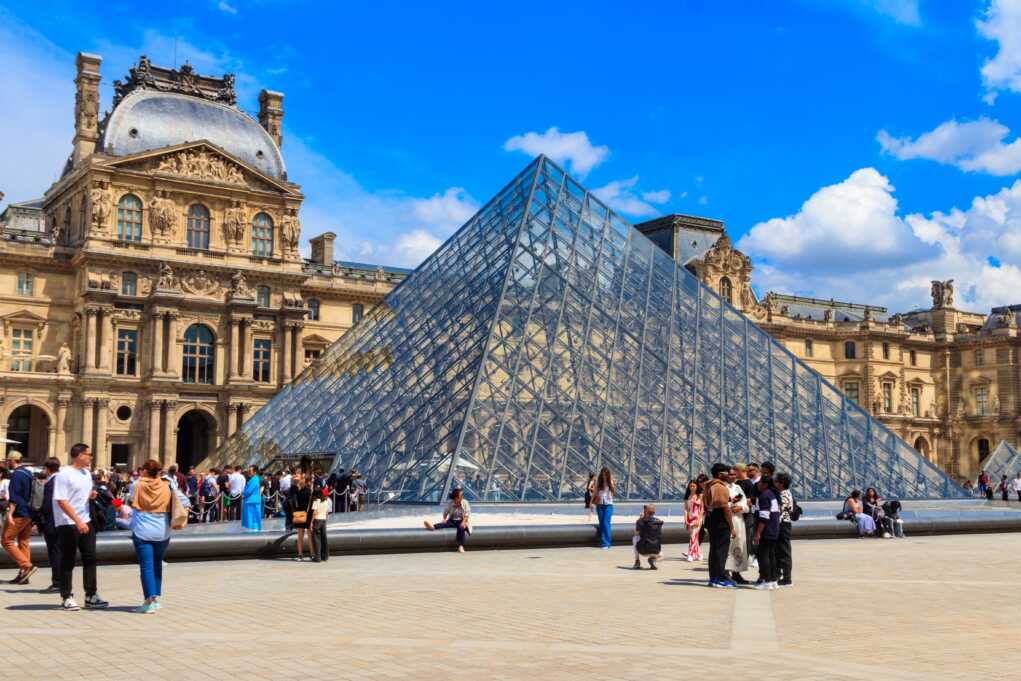 Louvre Museum Robbery: French Crown Jewels Stolen | The Conservative View